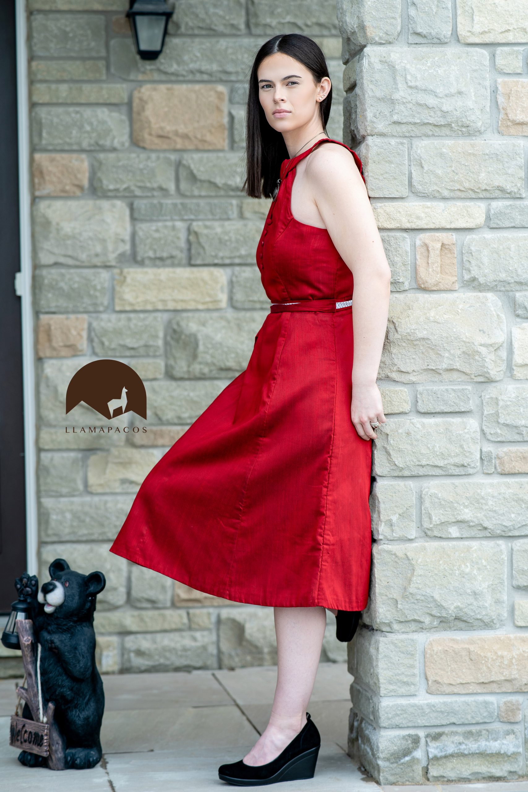 Overlapping yoke dress with halter neck – Llamapacos